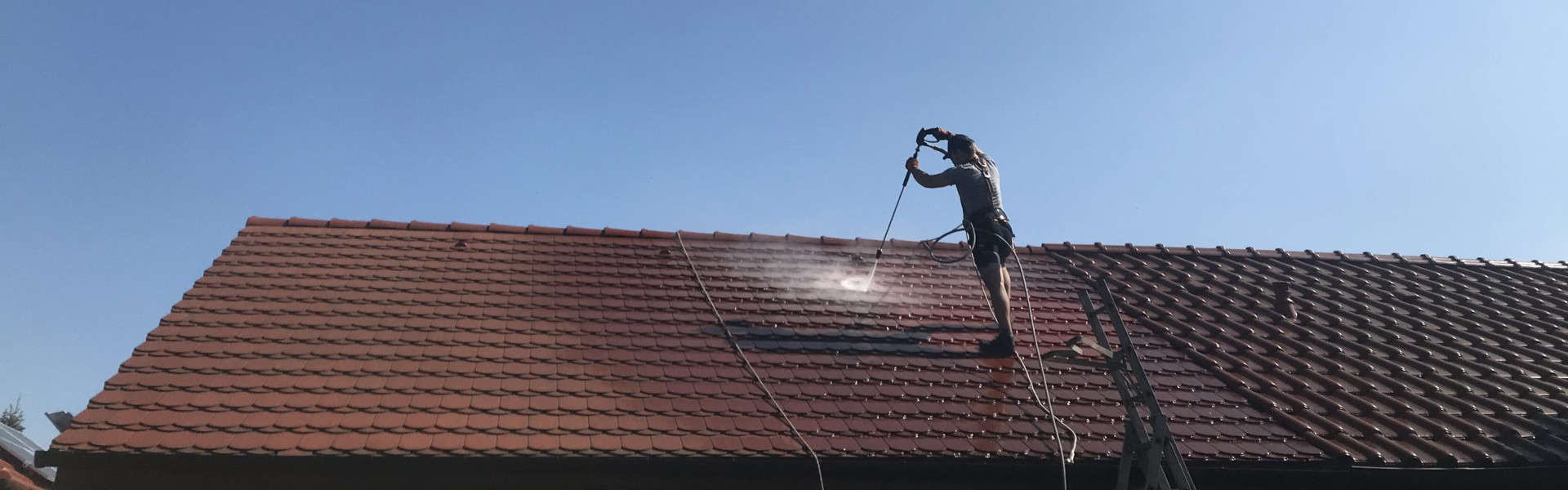 Profesjonalne usługi czyszczenia kostki, elewacji i dachu - Usługi ...